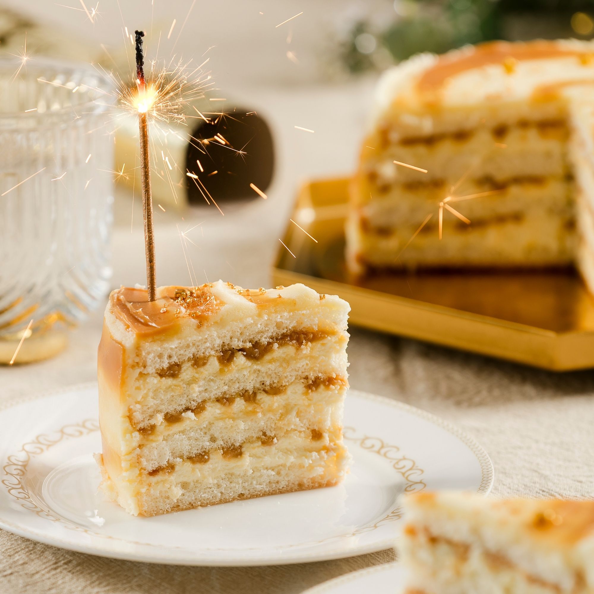 A Swirl of Holiday Magic at Shingle Inn - Shingle Inn